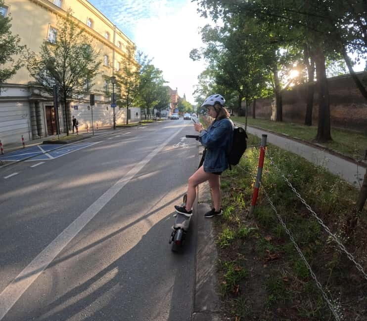 Krakow: Rent Premium Electric Scooter Segway G2 Max 12h/4h - The Value of This Experience