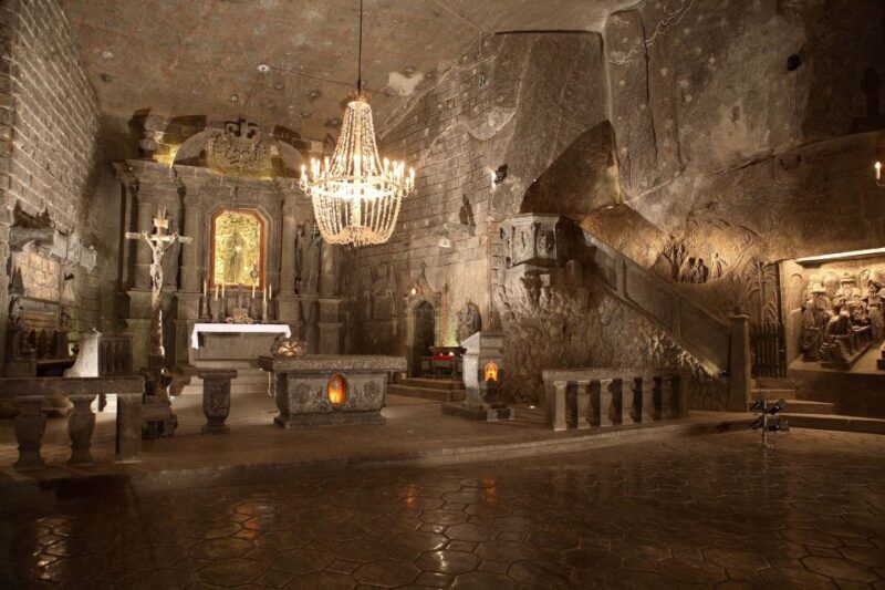 Krakow: River Cruise and Wieliczka Salt Mine Group Tour - A Detailed Look at the Tour Experience