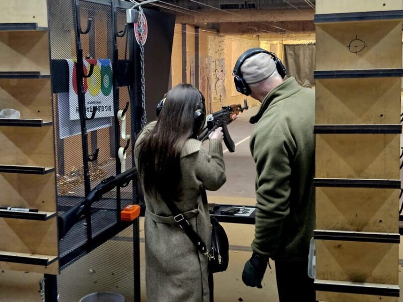 Krakow: Shooting range with hotel pickup - Who Will Enjoy This Experience?