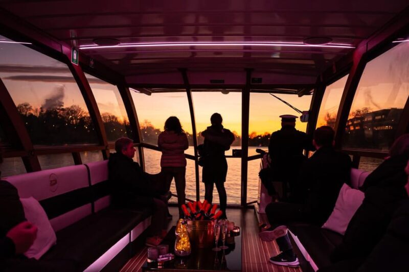 Krakow: Sightseeing Cruise on Vistula River with Audio Guide - Reviews and Authentic Perspectives