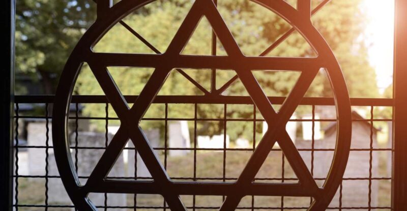 Krakow: Skip-the-line Oskar Schindlers Museum Private Tour - Who Will Benefit Most?