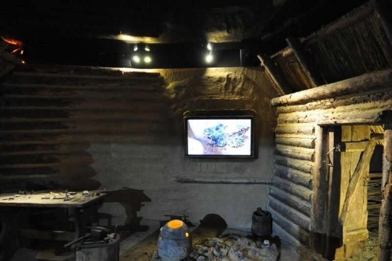 Krakow: Skip the Line Underground Museum & Old Town Private - FAQ