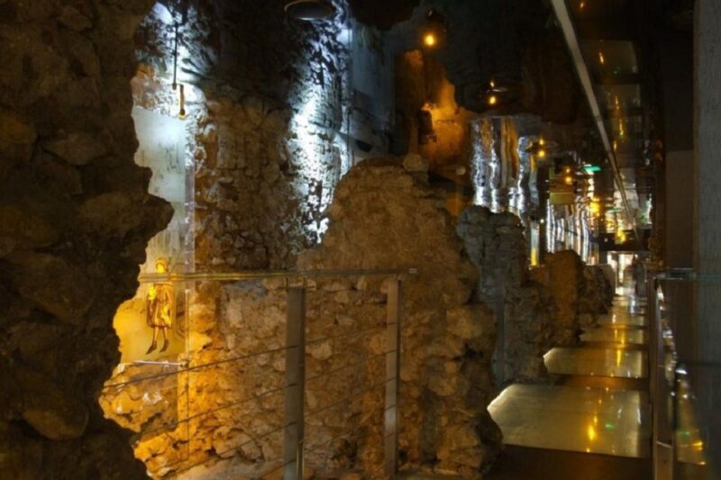 Krakow: Skip the Line Underground Museum Private Guided Tour - Extending Your Experience with Old Town Walking Tour