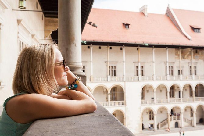 Krakow Skip The Line Wawel Castle & Old Town Guided Tour - A Closer Look at the Tour Itinerary