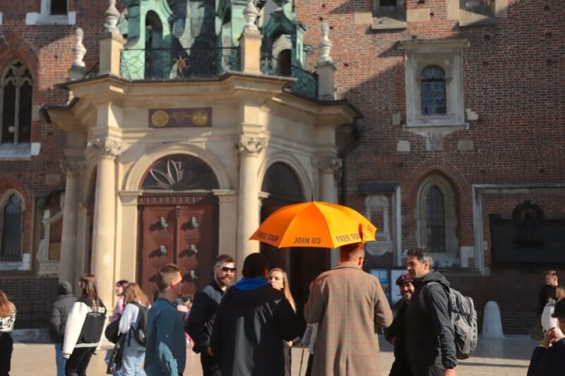 Krakow: The Old Town Walking Tour - Walking the Historic Streets and Architectural Highlights