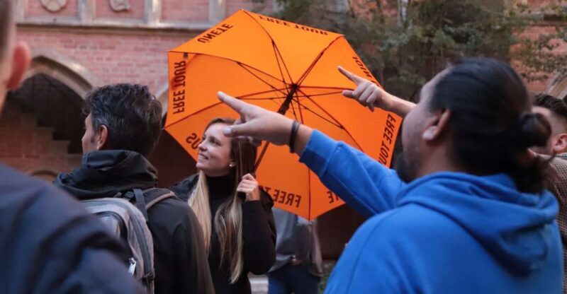 Krakow: The Old Town Walking Tour - Authentic Experiences and Practical Tips