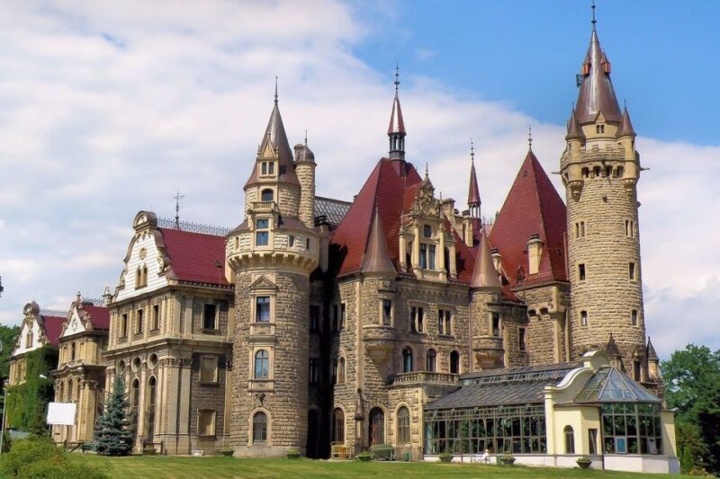 Krakow to Moszna Castle and Plawniowice Guided Tour by Car - FAQ