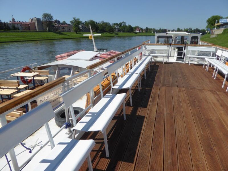 Krakow: Vistula River Panoramic Boat Tour - Who Should Consider This Tour