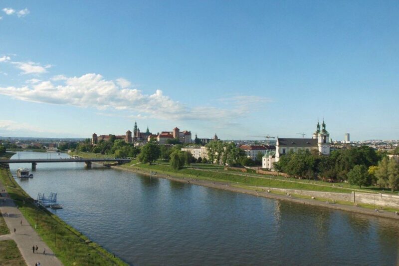 Krakow: Vistula River Sightseeing Cruise - Who Should Consider This Tour?
