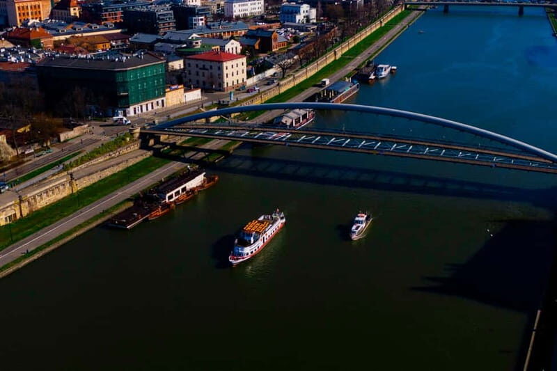 Krakow: Vistula River Sightseeing Cruise with Audio Guide - Authentic Traveler Experiences and Insights