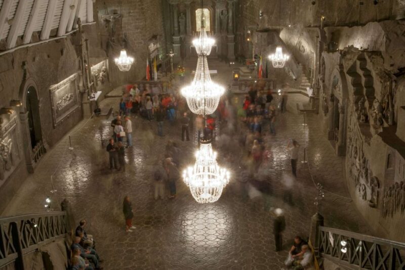 Krakow: Wawel Castle, Cathedral, Salt Mine, and Lunch - Who Should Consider This Tour?