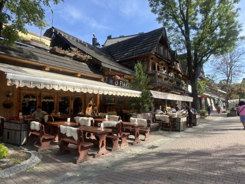 Krakow: Zakopane & Chocholowskie Thermal Bath Full-Day Trip - A Few Considerations and Tips