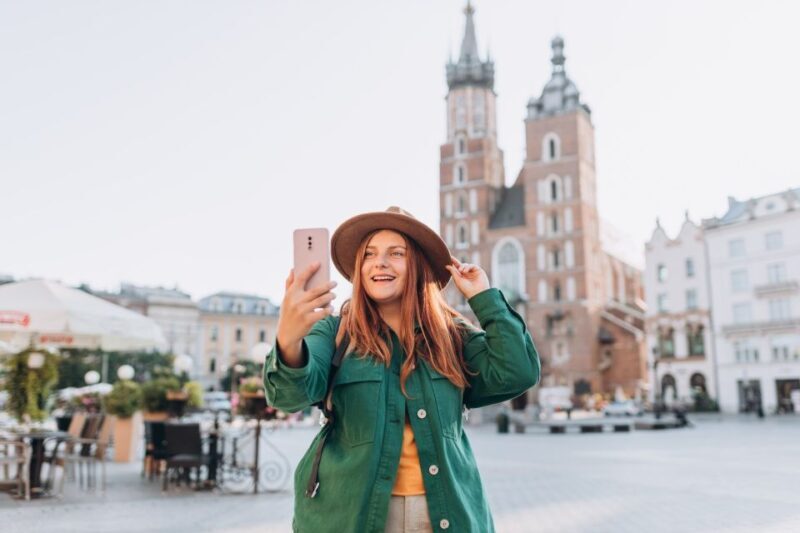 Krakow_ Old Town and Barbican Museum Private Guided Tour - Combining Sights: From Royal Route to Hidden Gems