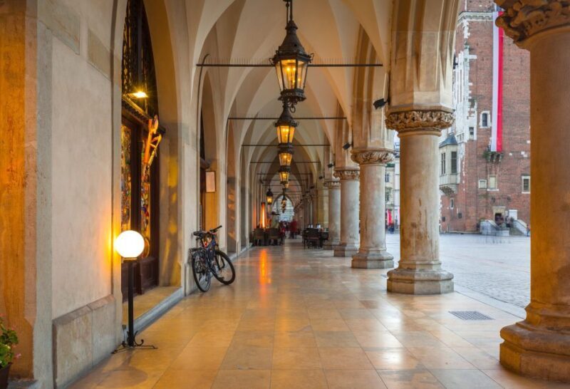 Krakow_ Old Town and National Museum Private Guided Tour - Inside the National Museum