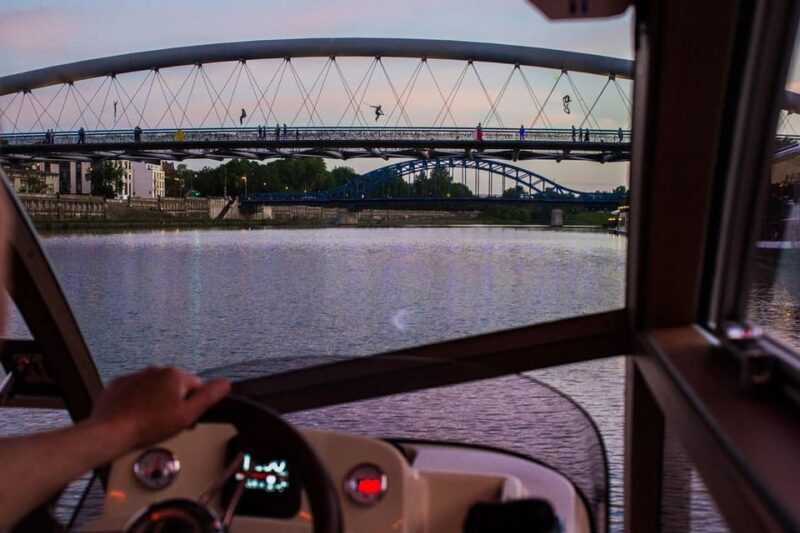Krakow's Vistula Cruise with Schindler's Factory Guided Tour - A Detailed Look at the Experience