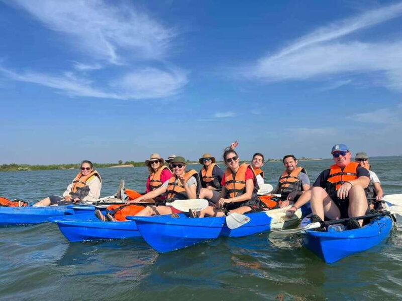 Kratie: Half-Day Kayak Adventure with Dolphin Watching - Key Points