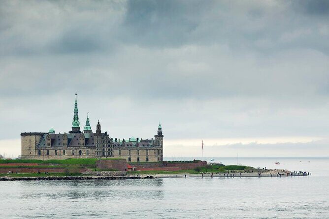 Kronborg (Hamlet Castle) & Frederiksborg Castles: PRIVATE TOUR - Discover Denmarks Regal and Literary Treasures: Kronborg & Frederiksborg Castles Private Tour