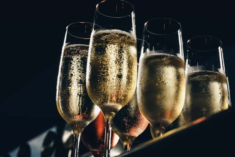 Kröv/Gut Hermes: Make your own sparkling wine  sparkling wine tasting experience - Key Points