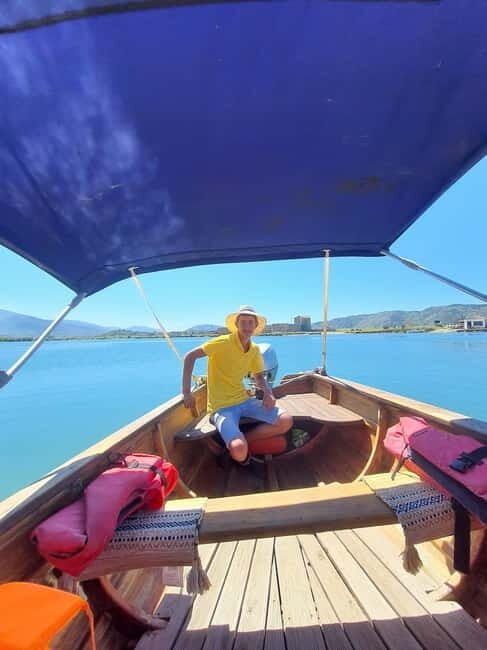 Ksamil: Mussel Sailing Tour with Food and Drink in Albania - What We Loved About the Tour