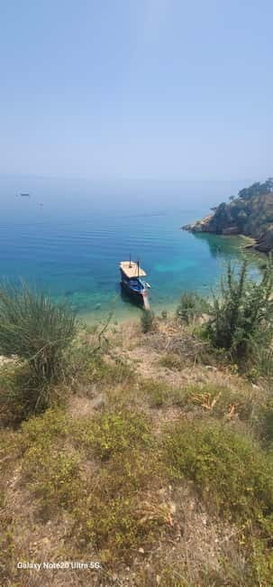 Ksamil: Tongo Island Boat Tour with Lunch - Key Points