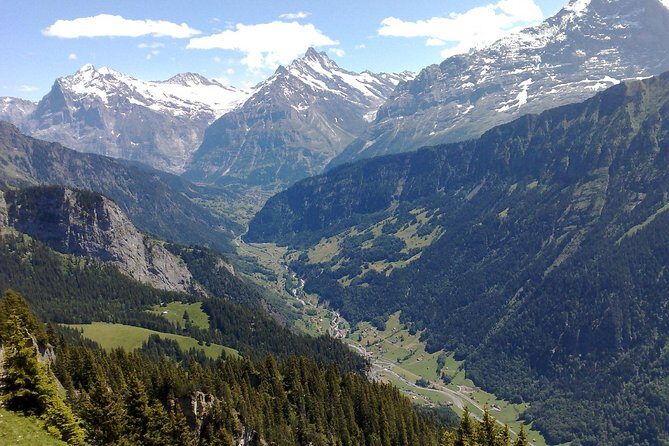 (KTG361) - Interlaken day trip by bus from Geneva - The Journey Up to Harder Kulm
