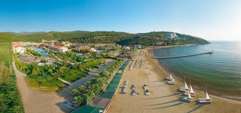 Kuadas Aqua Fantasy Aquapark Admission Ticket - Key Points