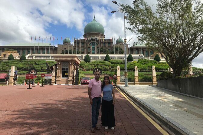 Kuala Lumpur Airport Departure Transfer En-route Putrajaya Photo Stop - Key Points
