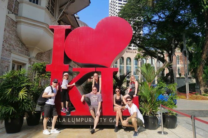 Kuala Lumpur City Famous Landmarks with Professional Tour Guide - Why You Might Consider This Tour