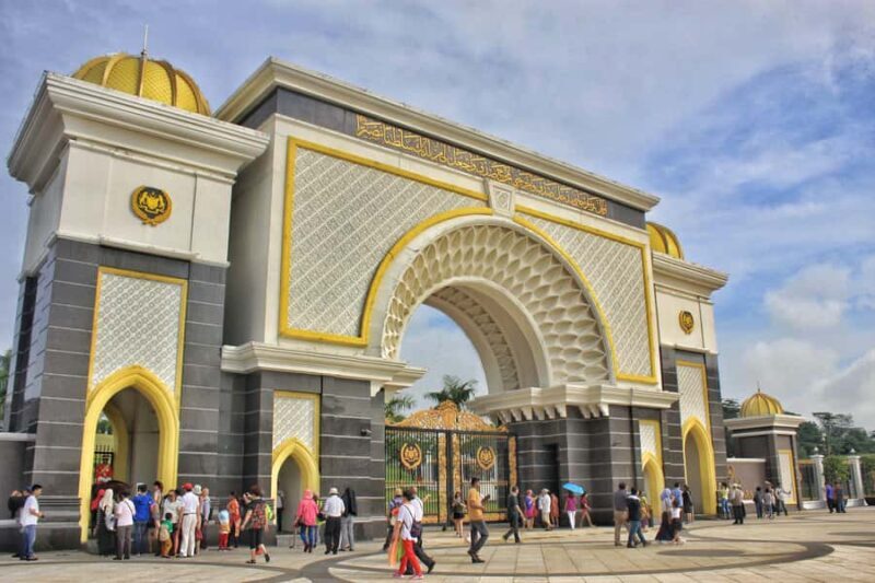 Kuala Lumpur: City Tour - Petronas Towers & Istana Negara - An In-Depth Look at the Tour Experience