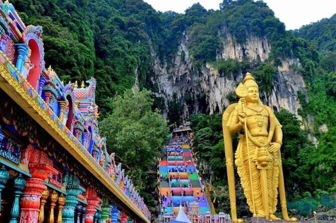Kuala Lumpur City Tour with Batu Caves and 21 Attractions SIC - FAQs