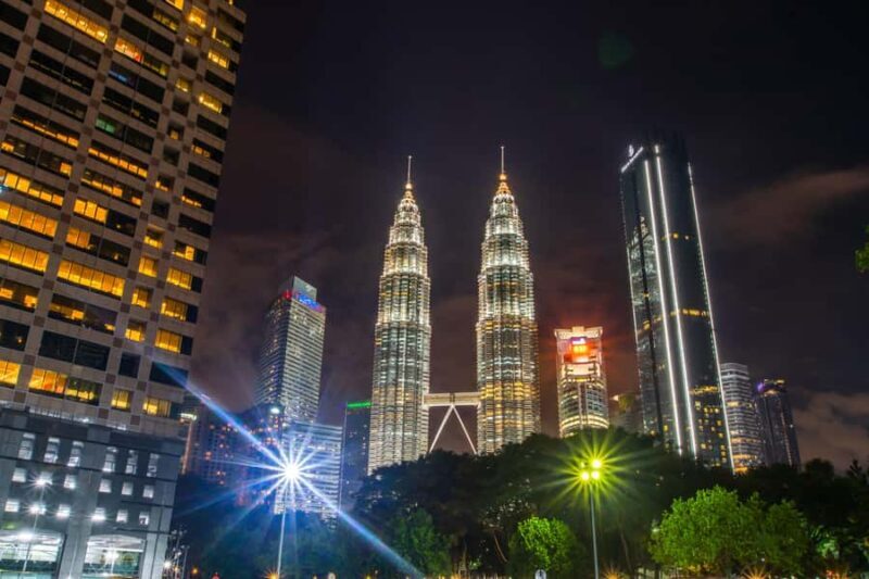 Kuala Lumpur: Evening Tour with Temples, Lights, & KL Tower - Key Points