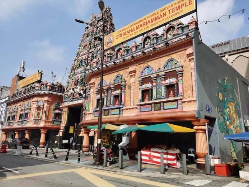 Kuala Lumpur: Family Cooking Class with Market Tour & Meal - Key Points