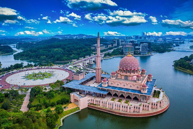 Kuala Lumpur Full Day City Tour Include Putrajaya & Batu Caves - Why This Tour Offers Great Value