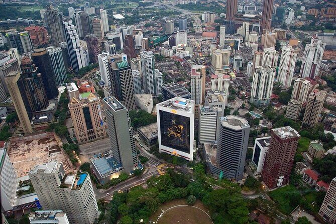 Kuala Lumpur Hotel to Harbourfront Cruise Center, Singapore (Door to Door) Transfer - Who Would Benefit Most?