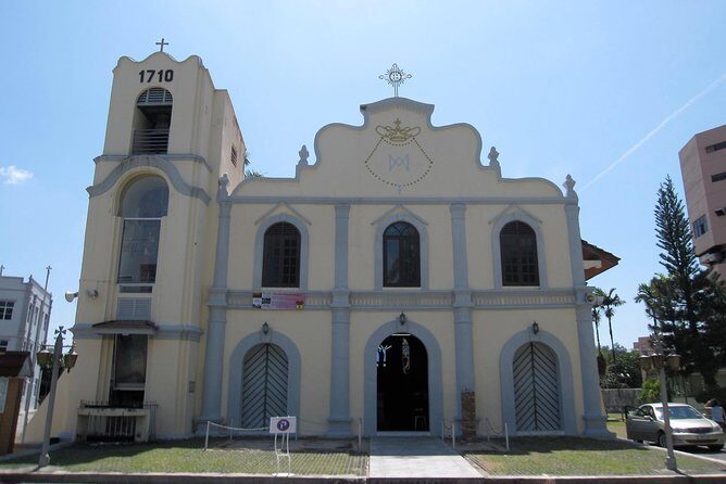 Kuala Lumpur Hotels To Singapore Hotels En-route Malacca Heritage Tour - Dutch Square: A Photogenic Heritage Landmark