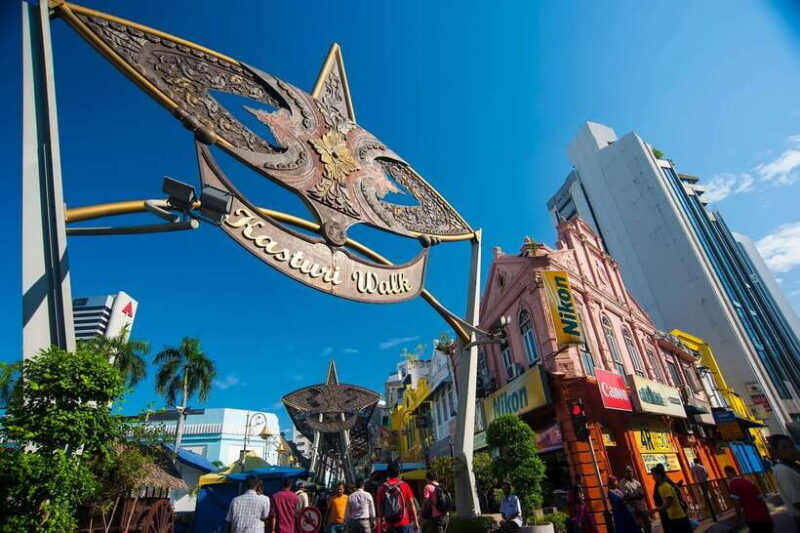 Kuala Lumpur: KL GRAND TOUR WITH 25 ATTRACTIONS (SIC) - Meeting Point and Start