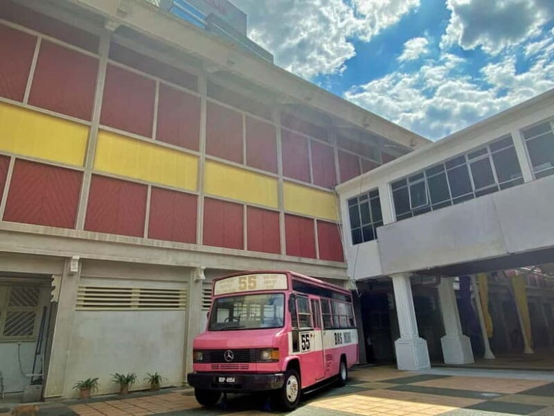 Kuala Lumpur: KL GRAND TOUR WITH 25 ATTRACTIONS (SIC) - Landmark Attractions: Petronas Towers and KL Tower