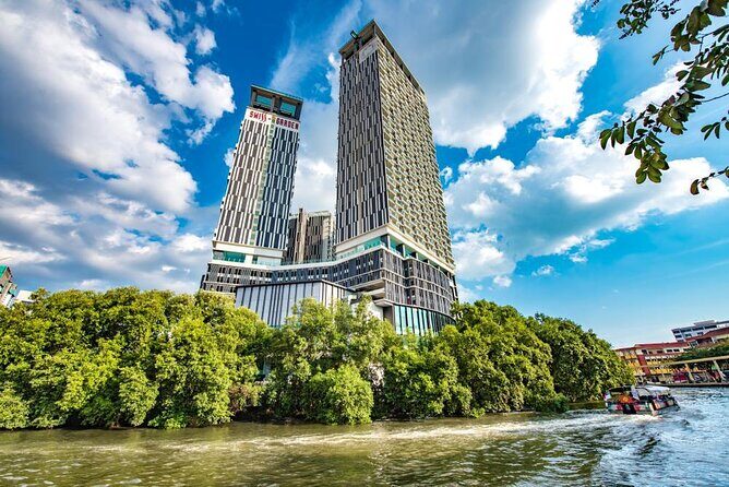 Kuala Lumpur > Melaka Tour > Kuala Lumpur Drop (Full Day Tour) - The Journey from Kuala Lumpur to Melaka