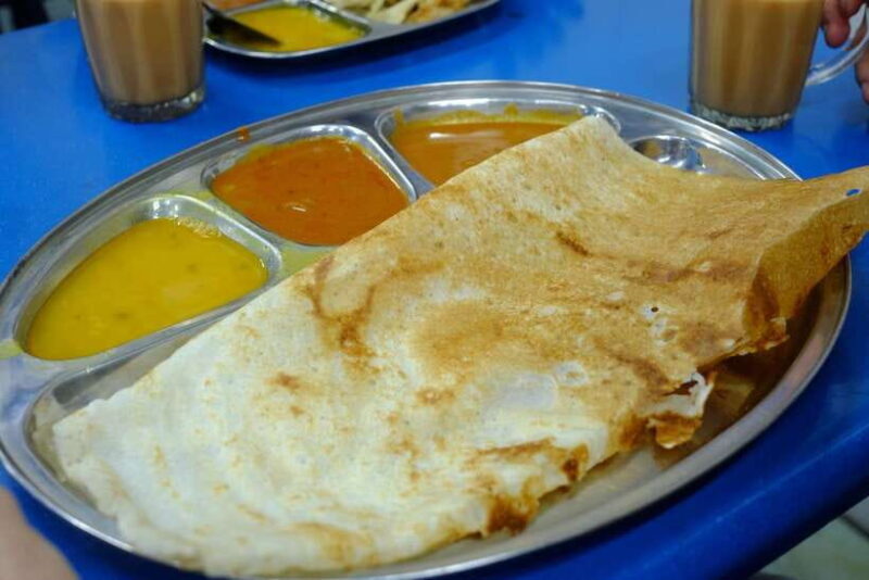 Kuala Lumpur: Nightlife Street Food Tour with 6 Tastings - Exploring the Tour Experience: Step by Step