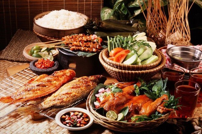 KUALA LUMPUR NOTED LANDMARKS TOUR with Dinner at KL Tower - FAQ