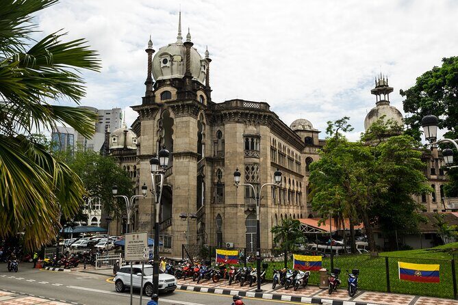 Kuala Lumpur Private Custom Tour: Hidden Gems & City Highlights - Key Points