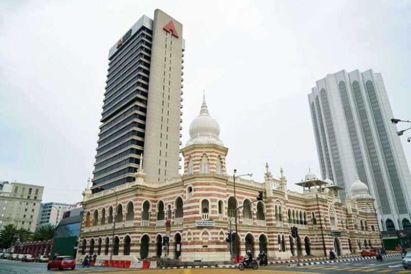 Kuala Lumpur: Private custom walking tour with a local guide - Why Consider This Tour?