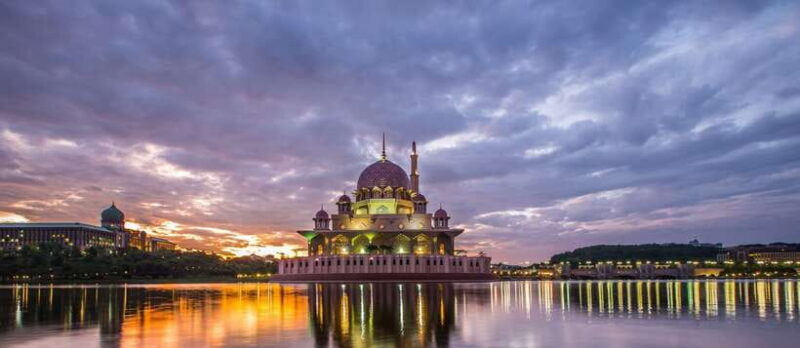 Kuala Lumpur: Putrajaya City Tour with Lake Cruise - Why Consider This Tour?