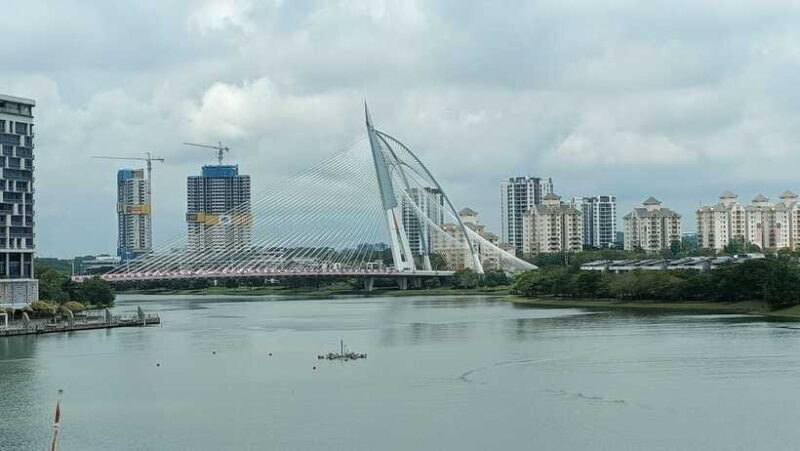 Kuala Lumpur: Putrajaya Tour with Hotel Pickup - What We Like and What to Watch Out For