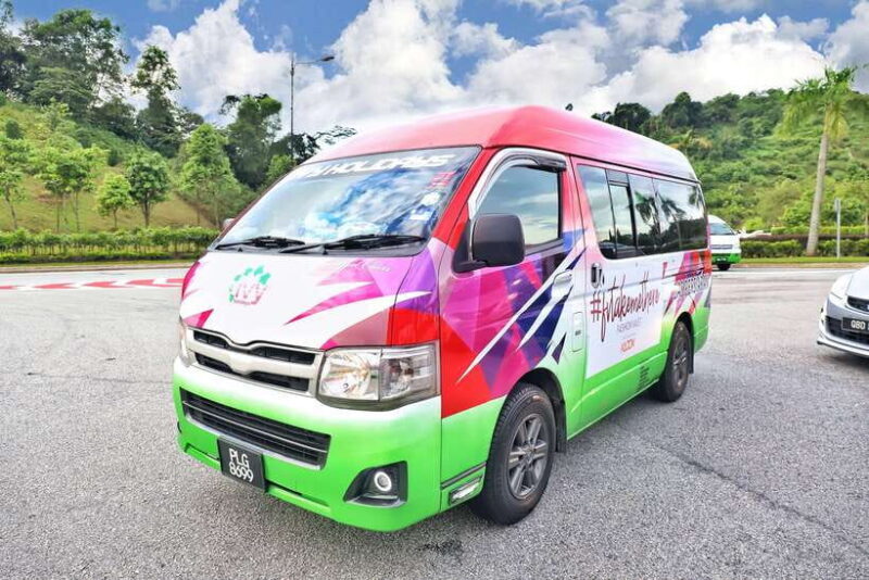 Kuala Lumpur: Sightseeing by Private Vehicle with Driver - Why Choose a Private Vehicle in Kuala Lumpur?