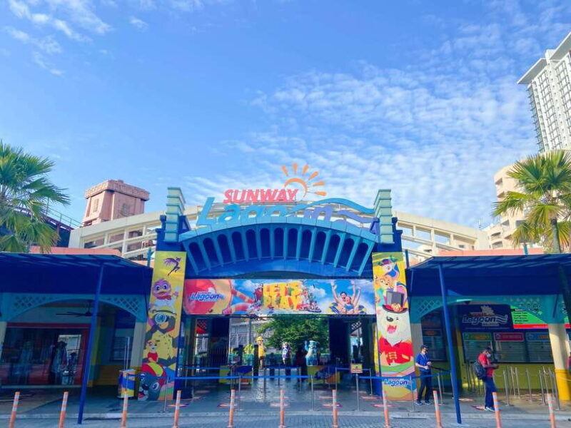 Kuala Lumpur: Sunway Lagoon Ticket & 1-Way Transfer - The Sum Up