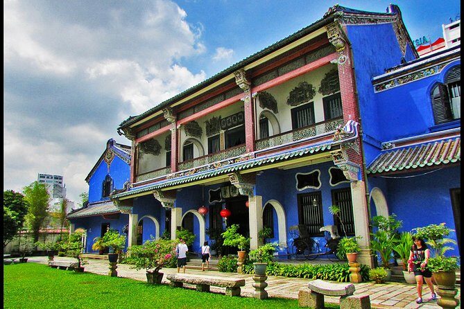 Kuala Lumpur to Penang 1-way Transfer - The Experience on the Road