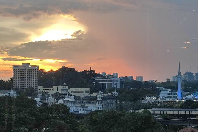 Kuala Lumpur's Nightlife Secrets and Street Food - Who Should Consider This Tour?