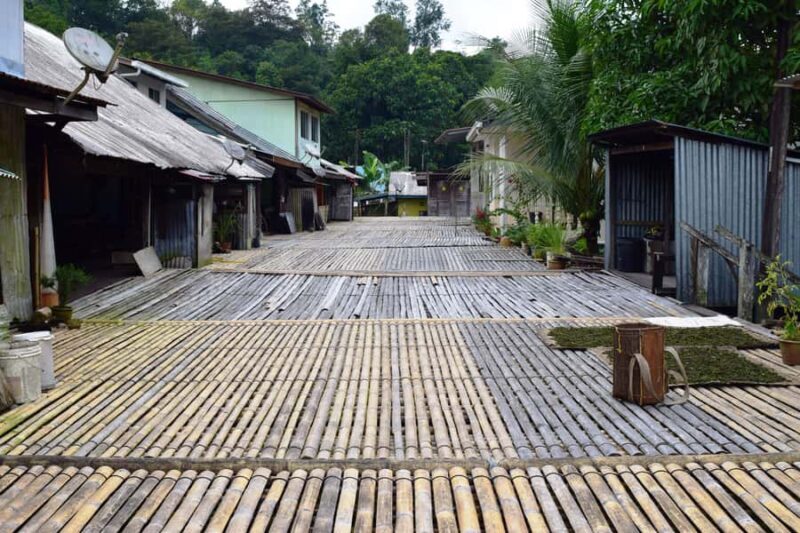 Kuching: Annah Rais Longhouse Tour with Lunch - Key Points