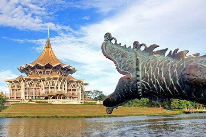 Kuching Half Day City Tour with Pick-up - Key Points